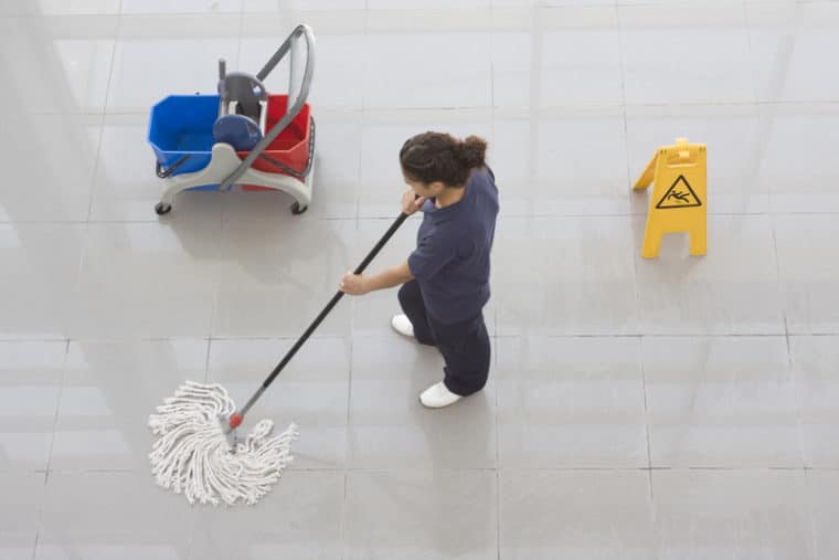 5 Ways to Keep Your Office Clean Throughout Winter | Red Door Cleaning ...